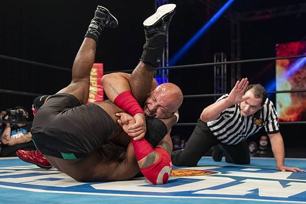 NJPW: «Fighting Spirit Unleashed 2021» Tom Lawlor defiende su cetro ... NJPW: «Fighting Spirit Unleashed 2021» Tom Lawlor defiende su cetro ...