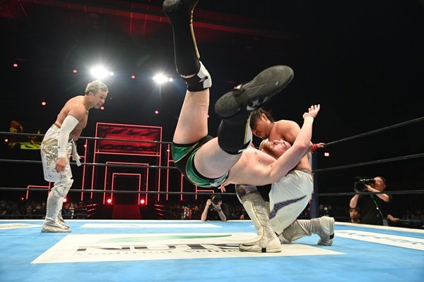 NEW JAPAN PRO-WRESTLING