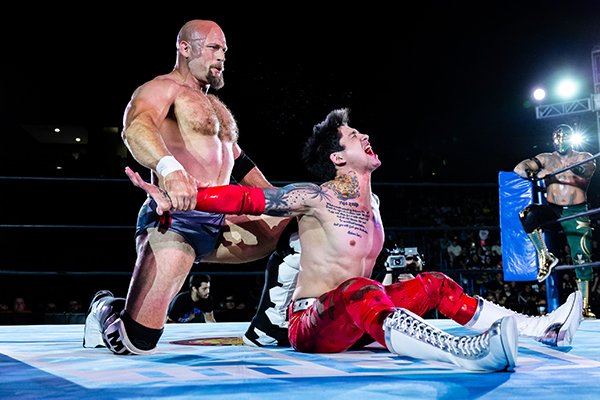 NEW JAPAN PRO-WRESTLING