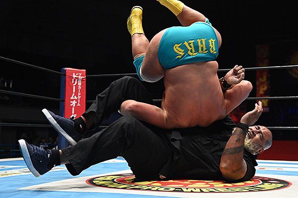 NEW JAPAN PRO-WRESTLING