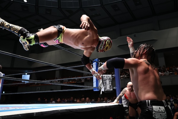 NEW JAPAN PRO-WRESTLING