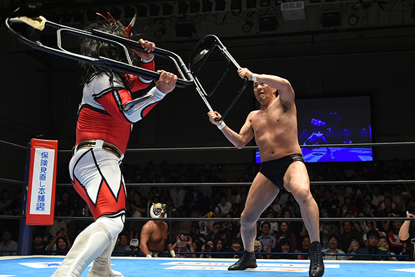 NEW JAPAN PRO-WRESTLING