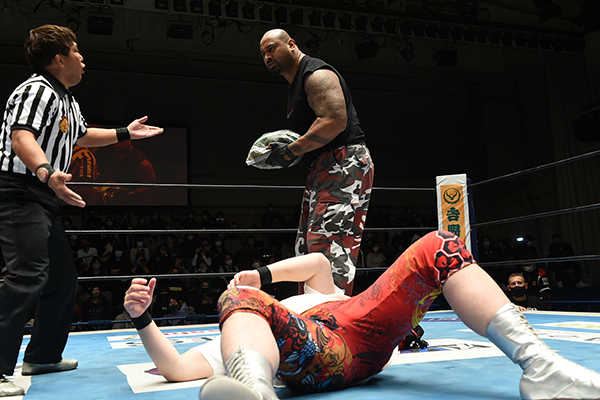 NEW JAPAN PRO-WRESTLING